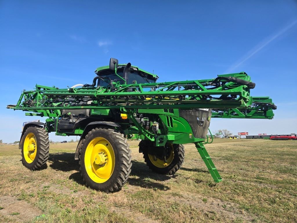 2024 John Deere 410R Sprayer-Self Propelled For Sale in Moorhead Minnesota