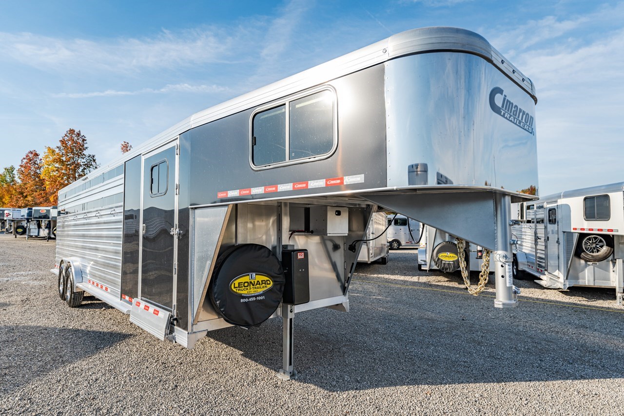 2025 Cimarron WS6G Traílers para ganado A La VentaNorth Jackson Ohio