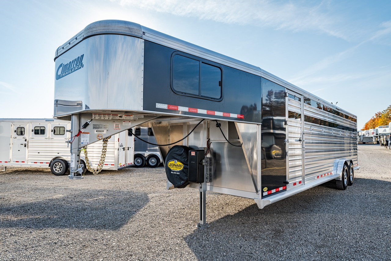 2025 Cimarron WS6G Traílers para ganado A La VentaNorth Jackson Ohio