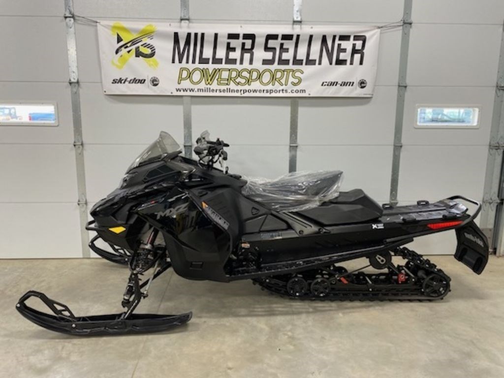 2025 Ski-Doo 2025 MXZ ADR 600 137" 1.25" RS BLK SKU # BDSF Snowmobile For Sale in Sleepy Eye ...