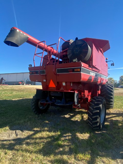 2005 Case IH 2366 Combine For Sale in DeWitt Iowa