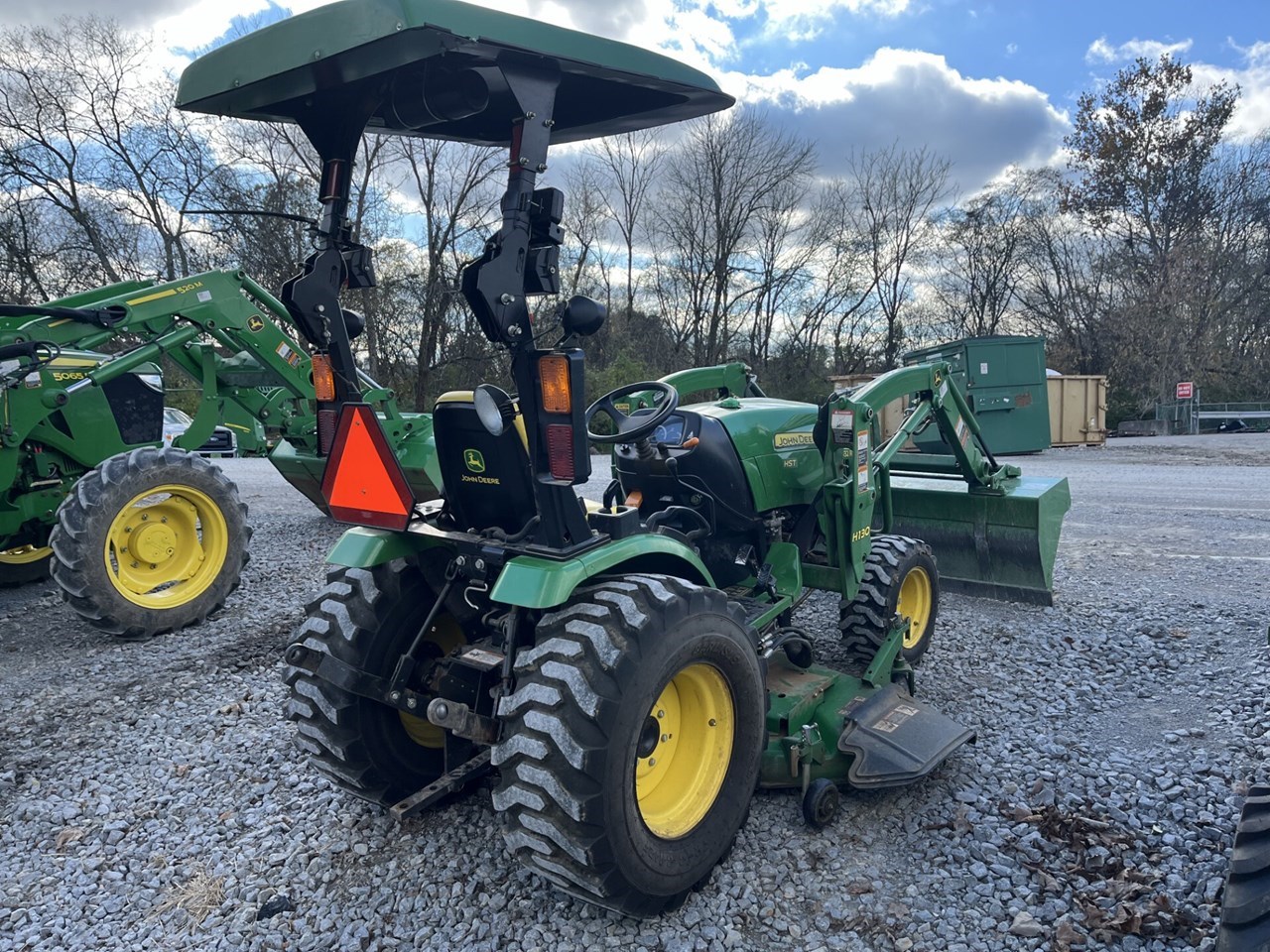 2013 John Deere 2032R Compact Utility Tractor For Sale in Mount Juliet ...