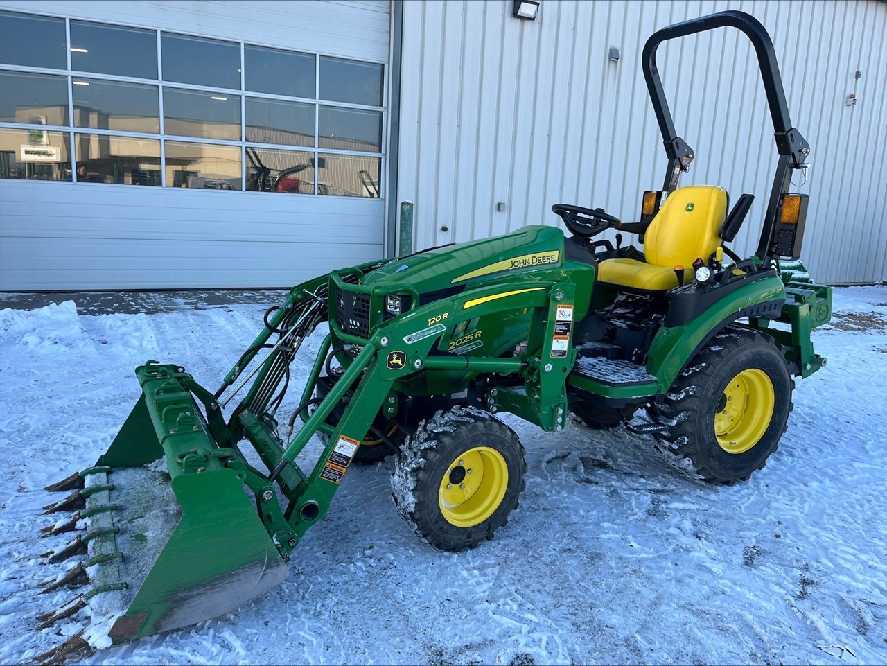 2022 John Deere 2025R Compact Utility Tractor For Sale in Edmonton West ...