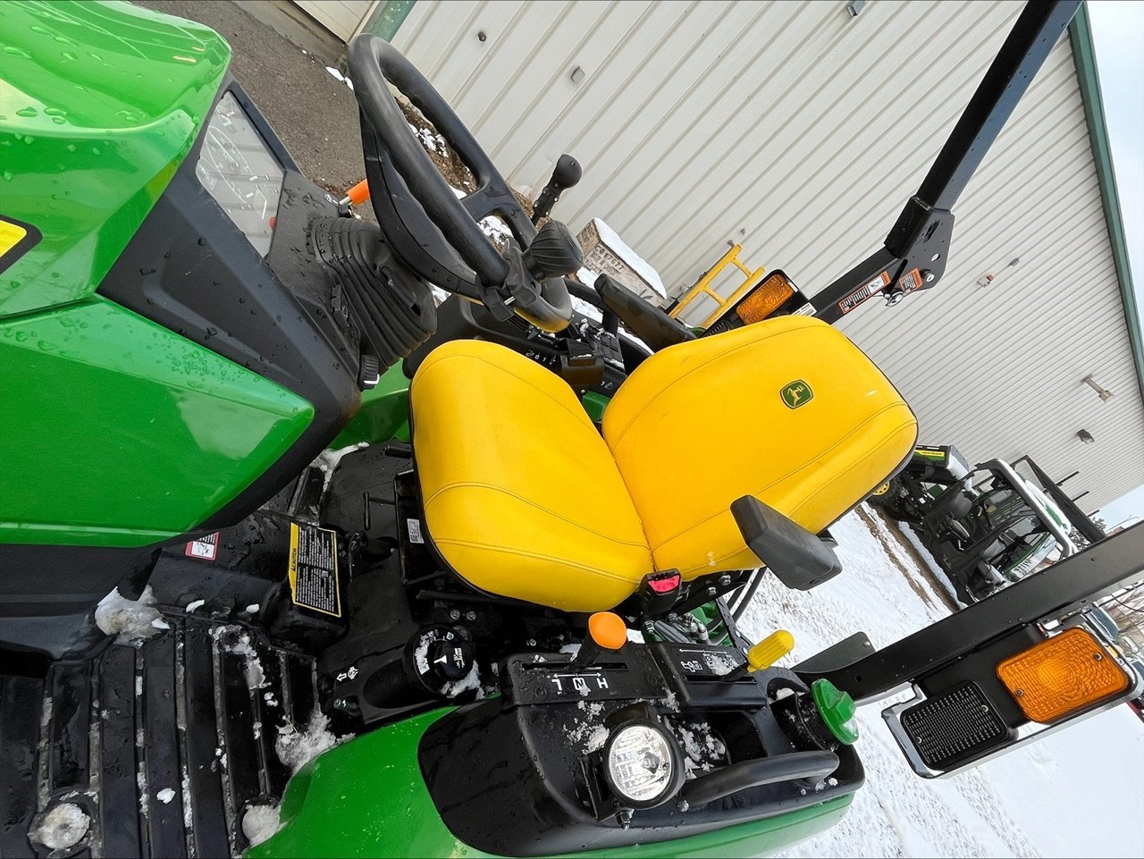 2022 John Deere 2025R Compact Utility Tractor For Sale in Edmonton West ...