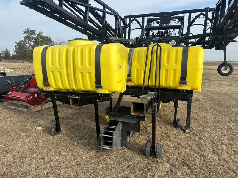 Demco 9488131 Sprayer-3 Point Hitch For Sale in Hastings Minnesota