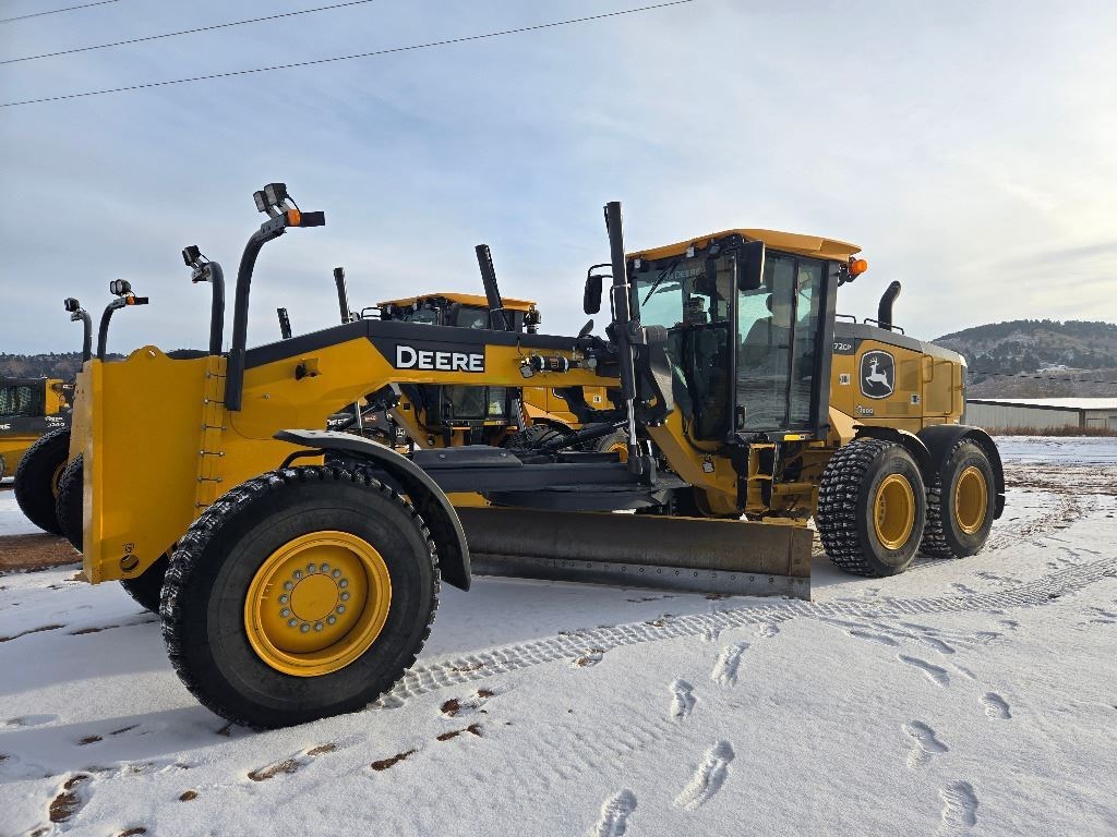 2022 John Deere 772G Motor Grader For Sale in Rapid City South Dakota