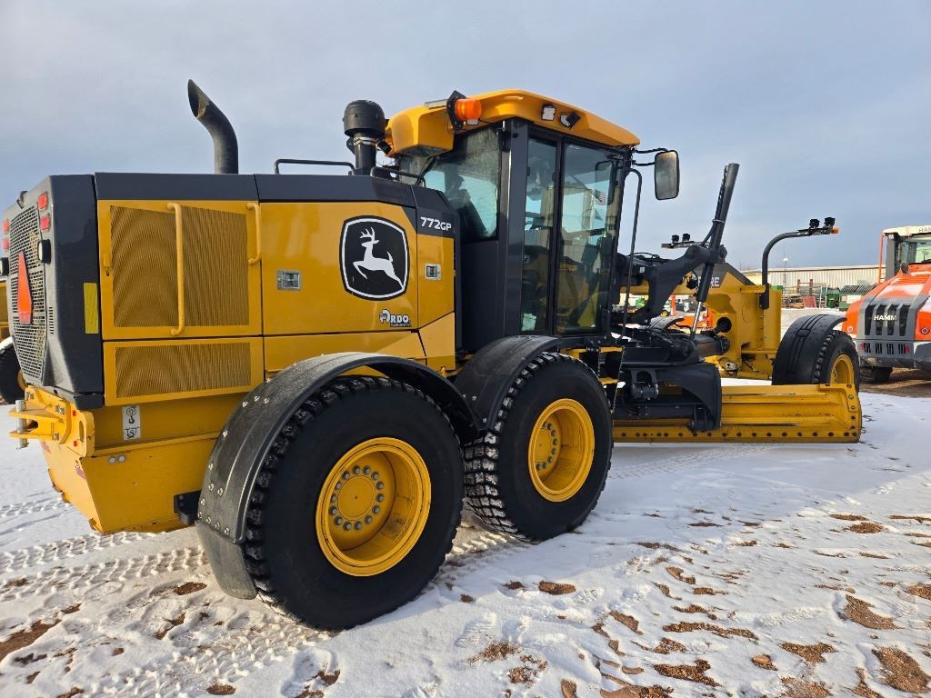 2022 John Deere 772G Motor Grader For Sale in Rapid City South Dakota