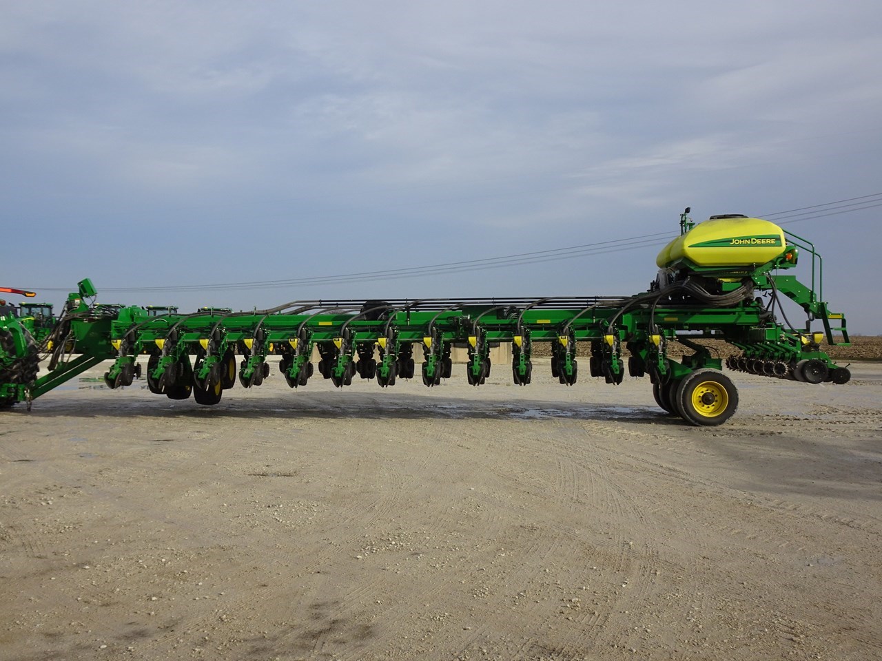 2013 John Deere DB80 Planter For Sale in Dwight Illinois