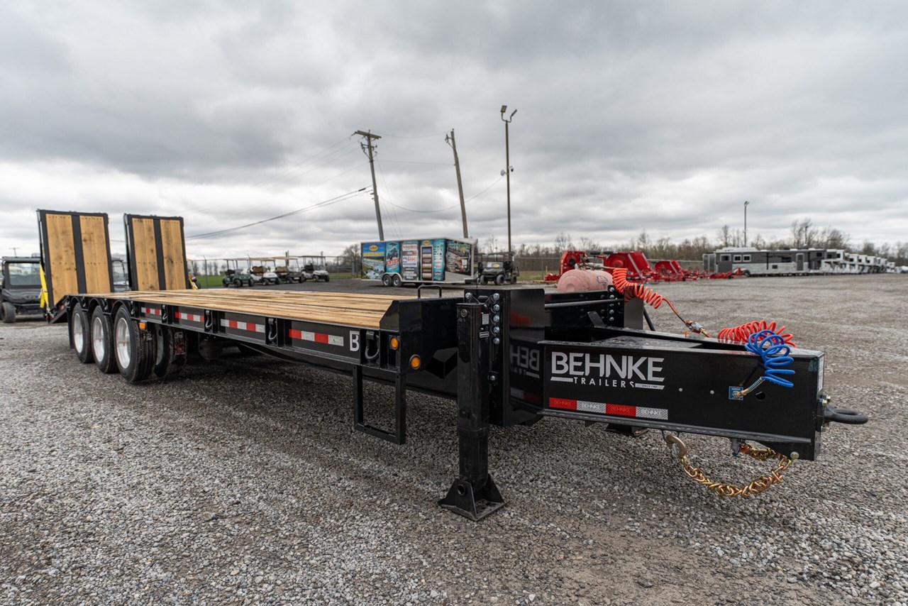 2025 B-B Trailer FB8X33SDPT-50L HYD Equipment Trailer For Sale in North ...