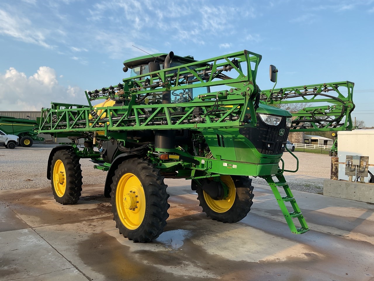 2022 John Deere R4023 Sprayer-Self Propelled For Sale in Russellville ...
