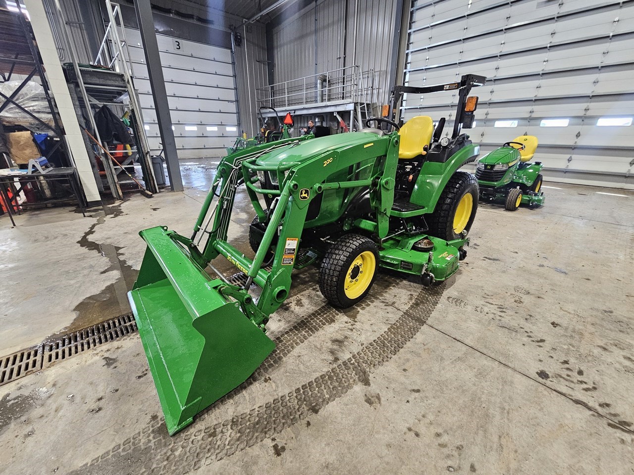 2017 John Deere 2032R Compact Utility Tractor For Sale in Batavia New York