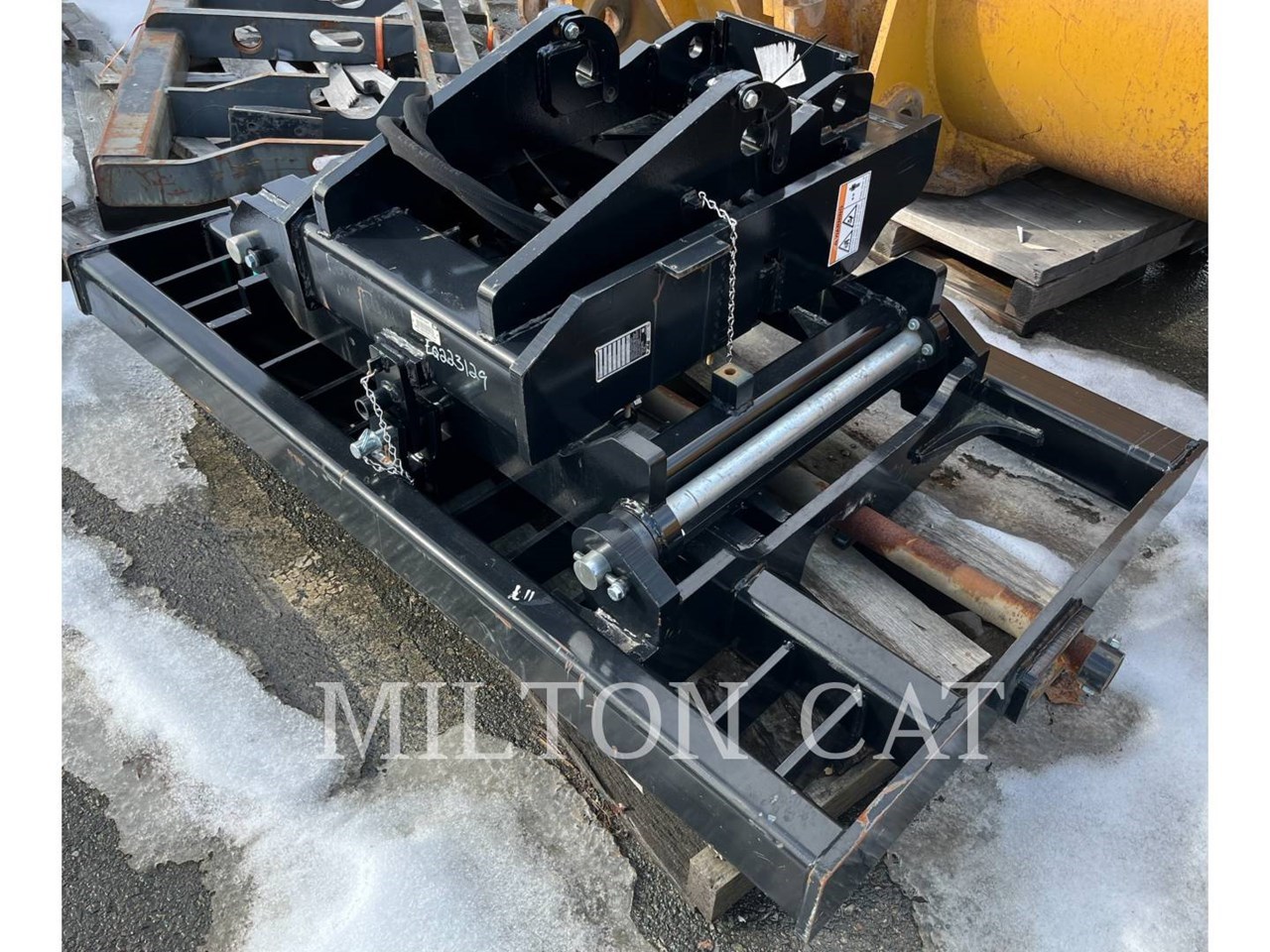 2022 Caterpillar TELEHANDLER SWING CARRIAGE Forklift Attachment For ...