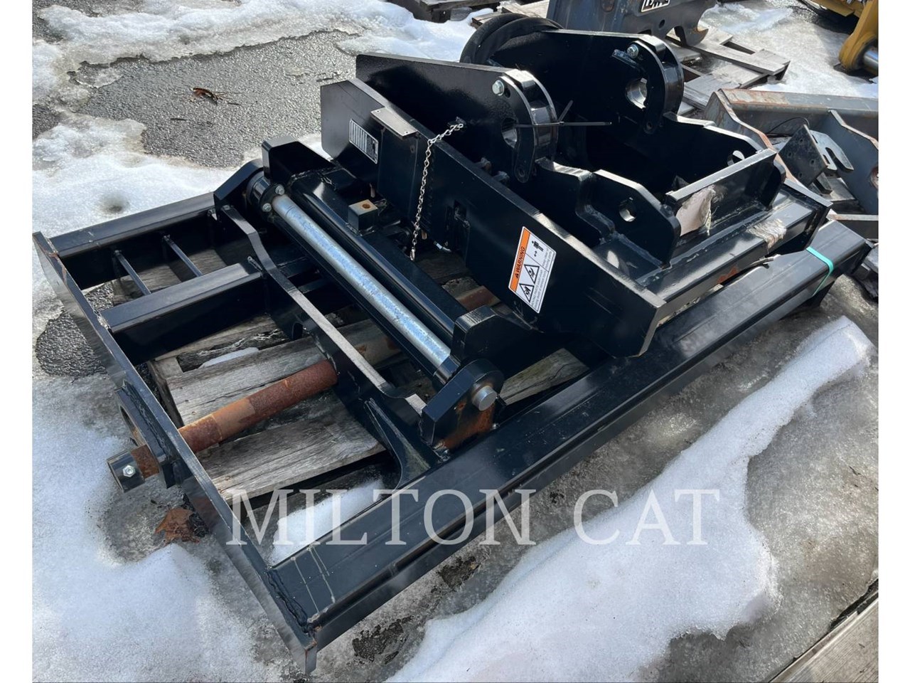 2022 Caterpillar TELEHANDLER SWING CARRIAGE Forklift Attachment For ...