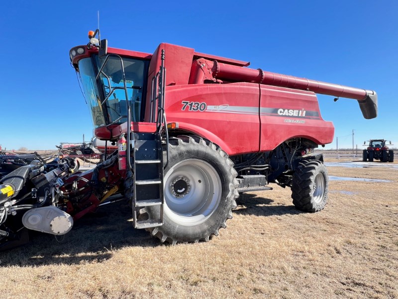 2012 Case IH 7130 Combine For Sale » KanEquip, Inc., Kansas and Nebraska