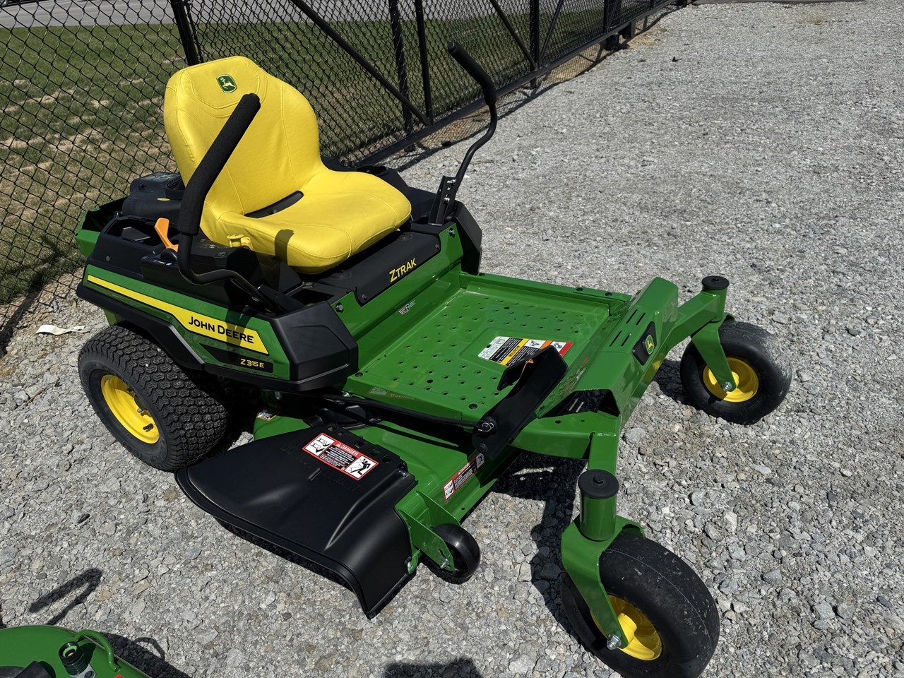 2025 John Deere Z315E Zero Turn Mower For Sale in Upper Sandusky Ohio