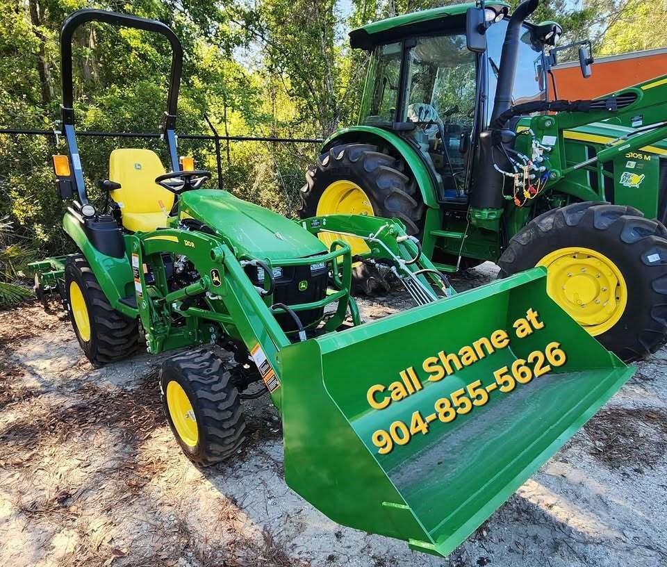 2025 John Deere 2025R Compact Utility Tractor A La VentaSt Augustine ...