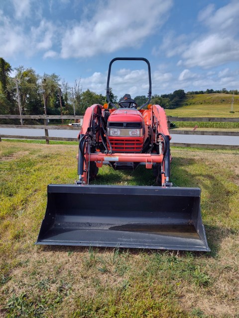 2006 Kioti DK35 Compact Tractor For Sale in Schaghticoke New York