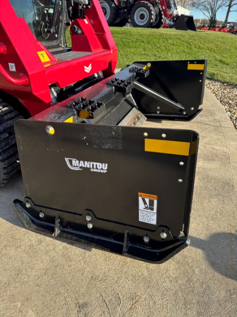 Gehl SPL72 Snow Pusher For Sale Stock T008340 » Wellington Implement, Ohio